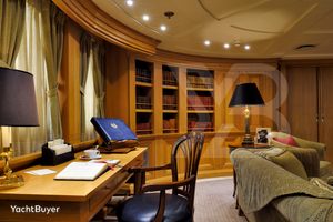 CHRISTINA O Yacht - 326ft Canadian Vickers 1943 | YachtBuyer