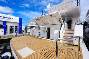 ROCK STARS Yacht - 91ft Horizon 2023 | YachtBuyer