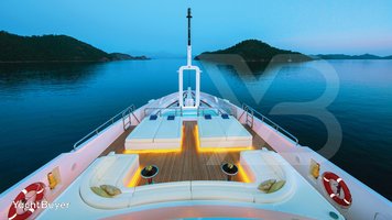 VICA Yacht - 50m (164ft) Benetti 2015 | YachtBuyer
