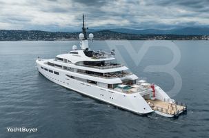 VAVA II Yacht - 96m (315ft) Devonport Yachts 2012 | YachtBuyer