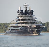 LUMINANCE Yacht - 139m (456ft) Lurssen 2024 | YachtBuyer