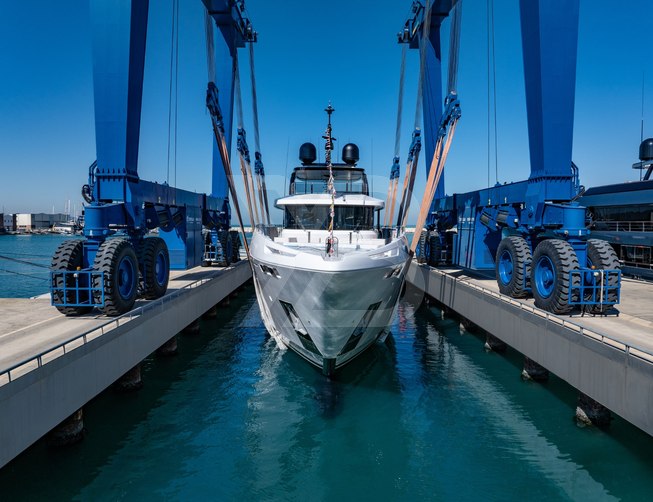 NAVETTA 38/03 Yacht - 38m (125ft) Custom Line 2025 | YachtBuyer