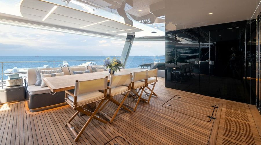 TESNI Yacht - 79ft Sunreef Yachts 2025 | YachtBuyer