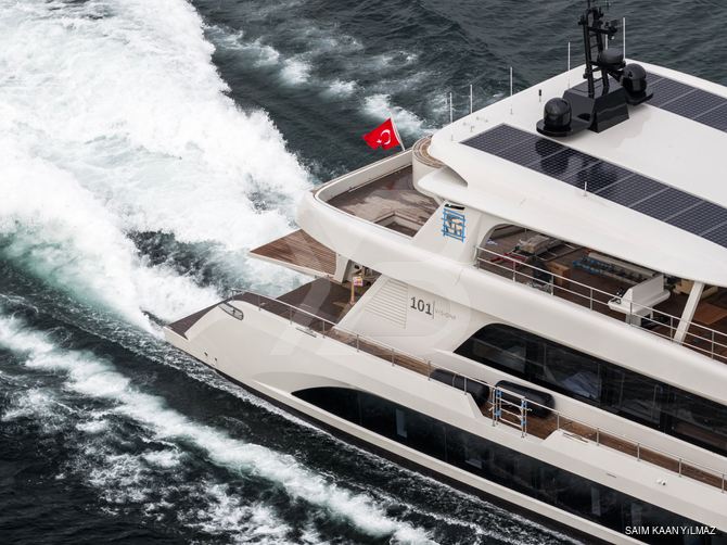 MUZOON Yacht - 31m (101ft) VisionF 2026 | YachtBuyer