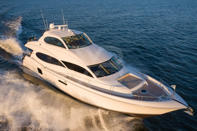 SUMMERWIND Yacht - 84ft Lazzara Yachts 2006 | YachtBuyer