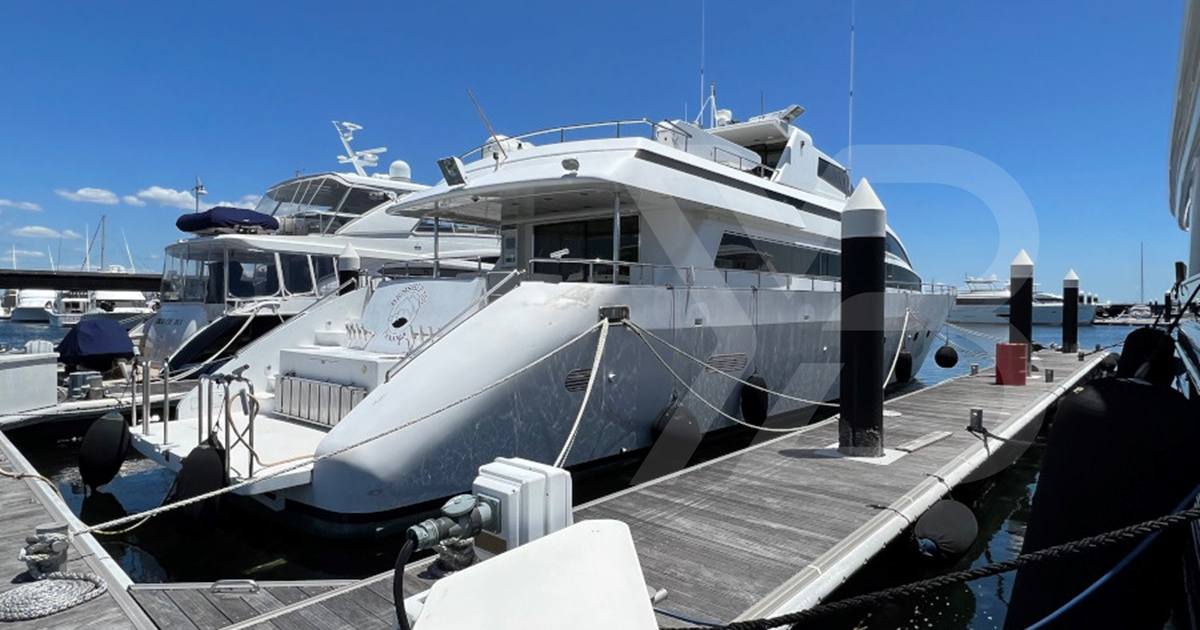 BENSHIP 101 Yacht - 29m (94ft) Benetti Sail Division 1997 | YachtBuyer