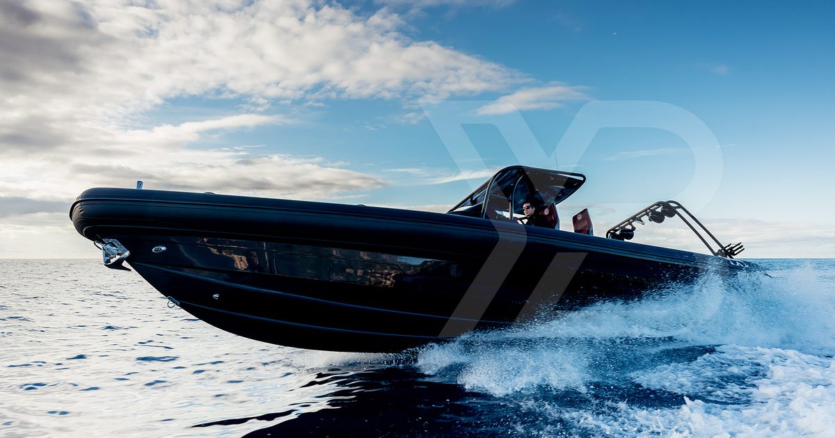 Scorpion Silurian 1080 Twin Inboard Yacht | YachtBuyer
