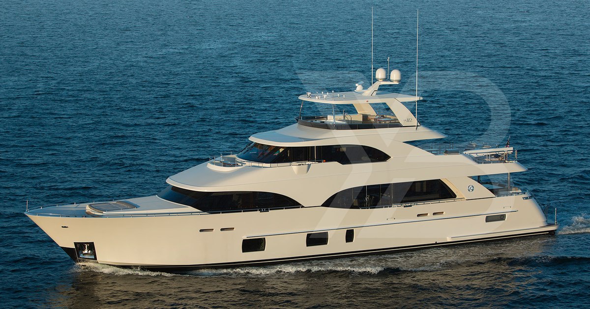 Ocean Alexander 112 Megayacht (Mk2, 2016 - 2019)