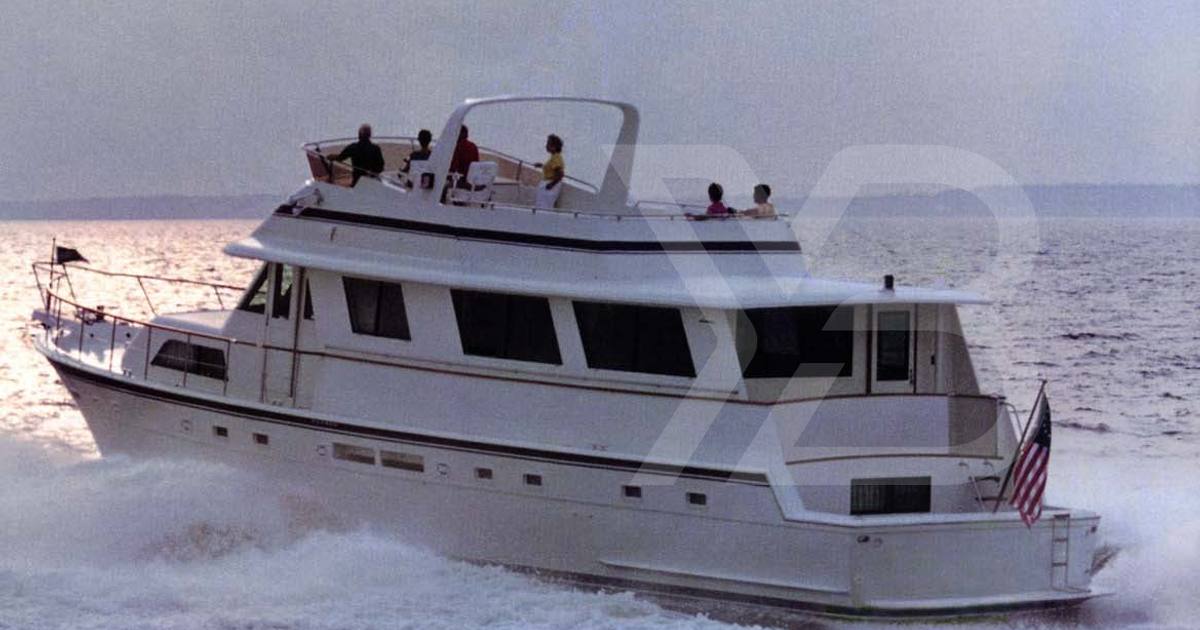 Hatteras 68 Cockpit MY Yacht (1986 - 1987)