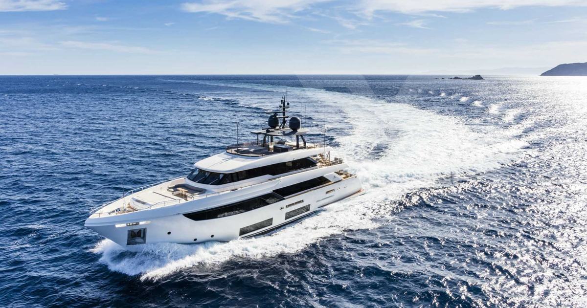 $500K Price Reduction on 33m Custom Line Navetta 33 Superyacht Double ...