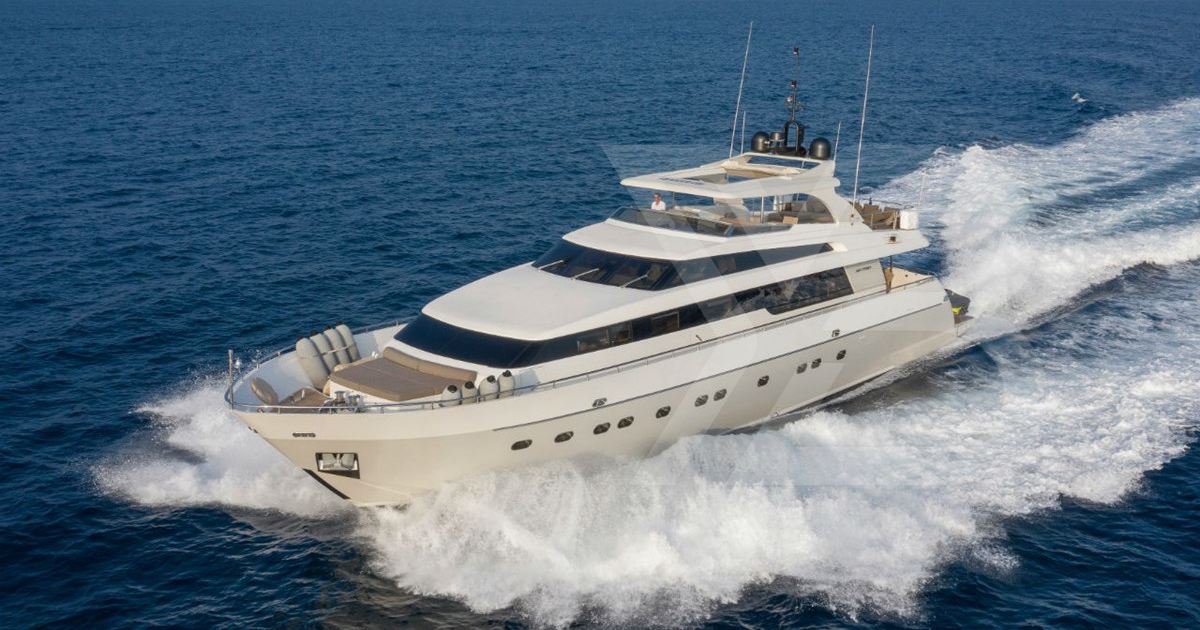 FASTER Yacht - 88ft Sanlorenzo 2005 | YachtBuyer