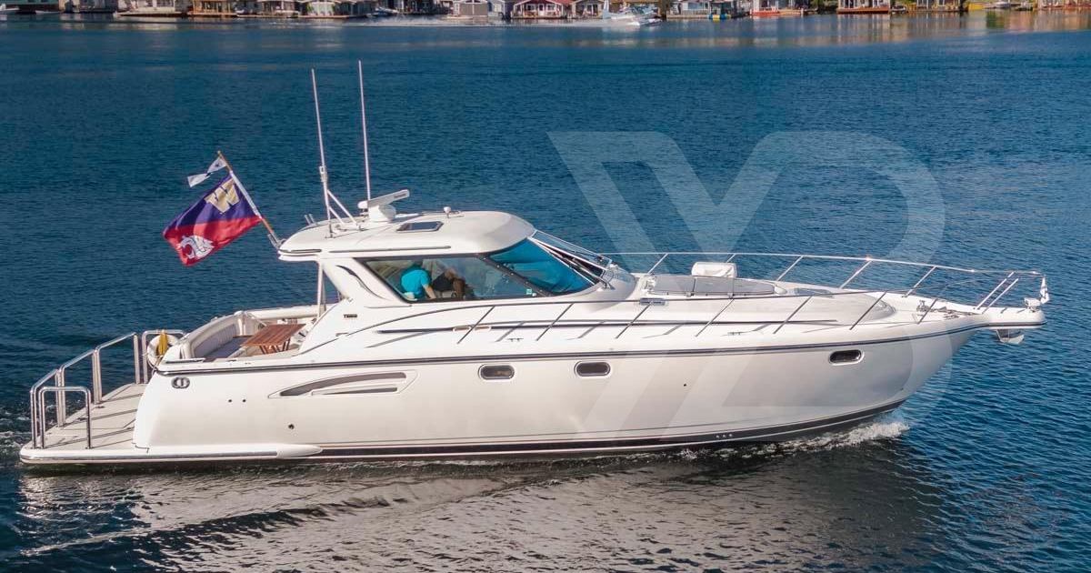 Tiara 4400 Sovran Yacht (2003 - 2007)