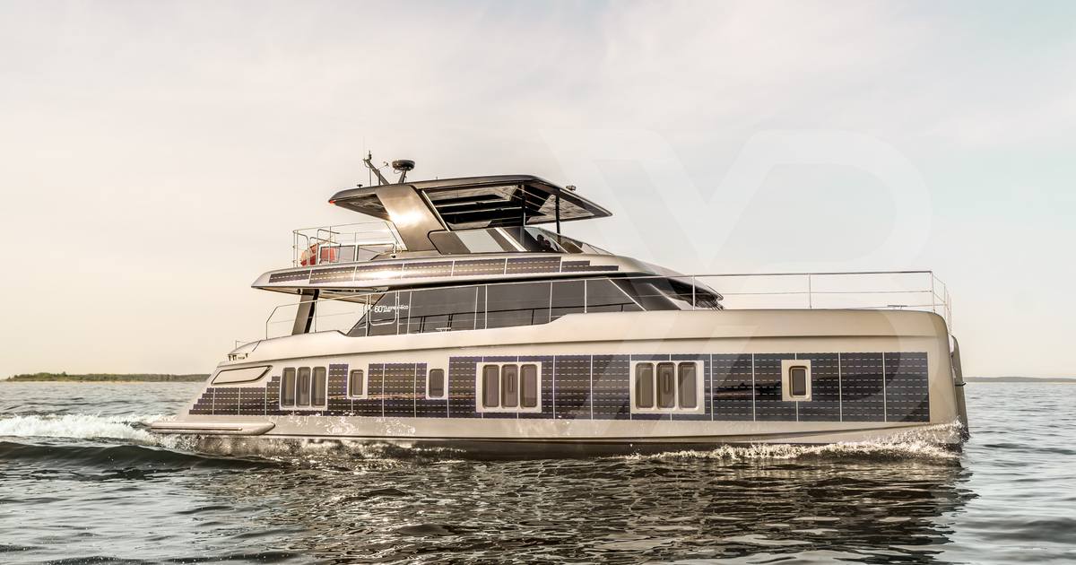 60 Sunreef Power Eco Triumphs With Best Catamaran of the Year 2025 ...