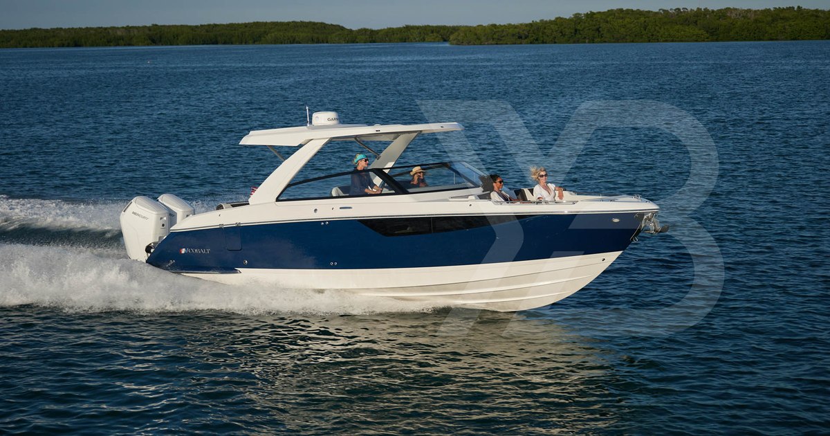 Cobalt Boats R35 Outboard Boat