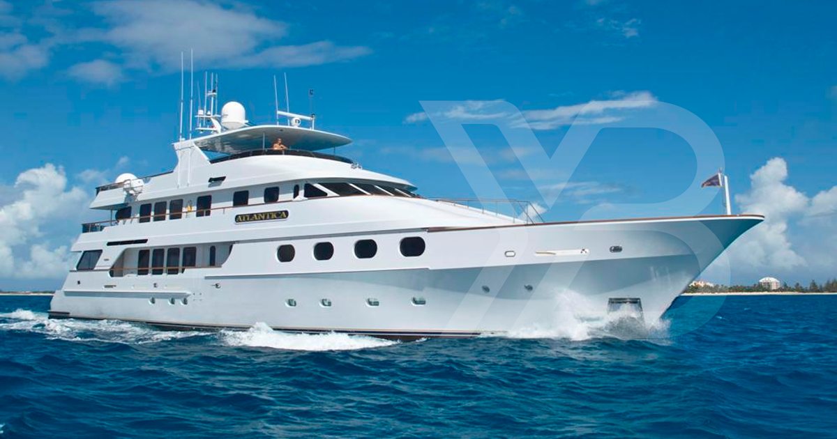 QUEEN D Yacht - 135ft Christensen 2000 | YachtBuyer