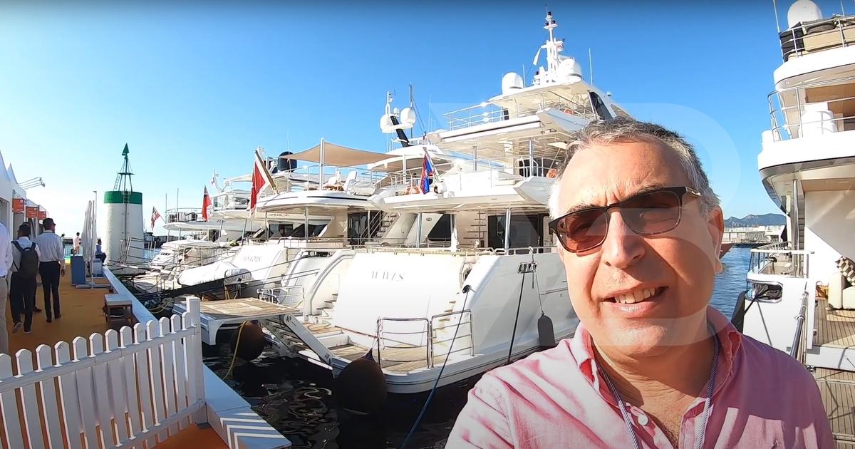 Gulf Craft Majesty 110 Review (2017 Edition) | YachtBuyer