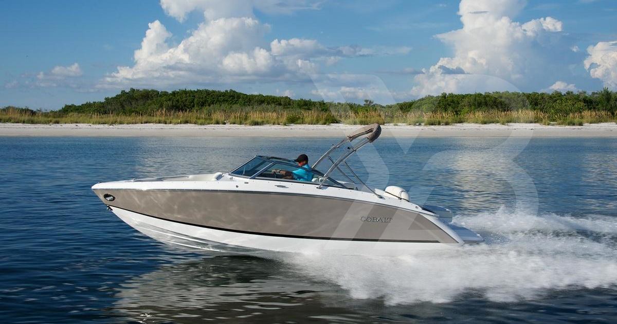 Cobalt R3 Boat (2017 - 2022) | YachtBuyer
