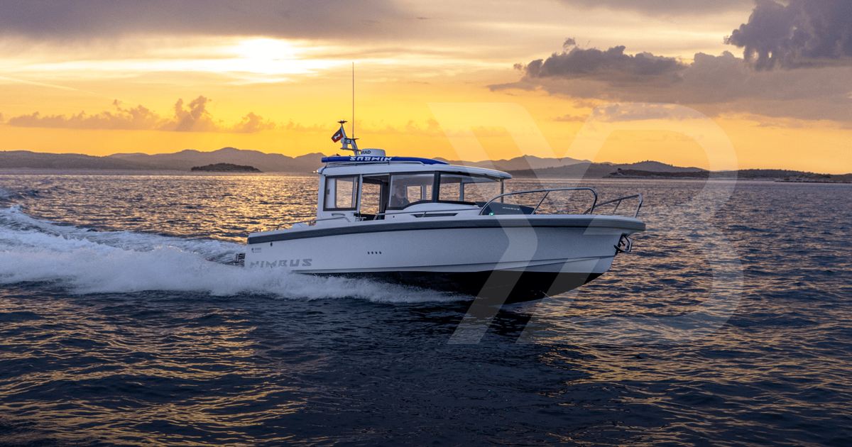 Nimbus Commuter 9 Boat