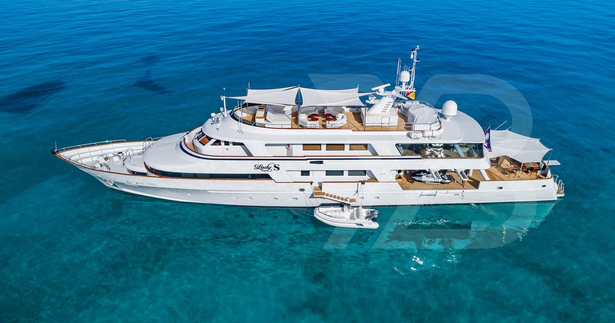 LOLOMA Yacht - 47m (151ft) Benetti 1989 | YachtBuyer