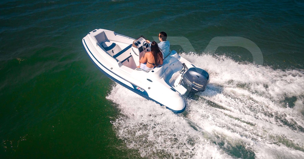 AB Nautilus 13 DLX Yacht | YachtBuyer