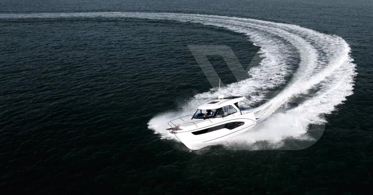 Beneteau Yachts Antares 9 Boat