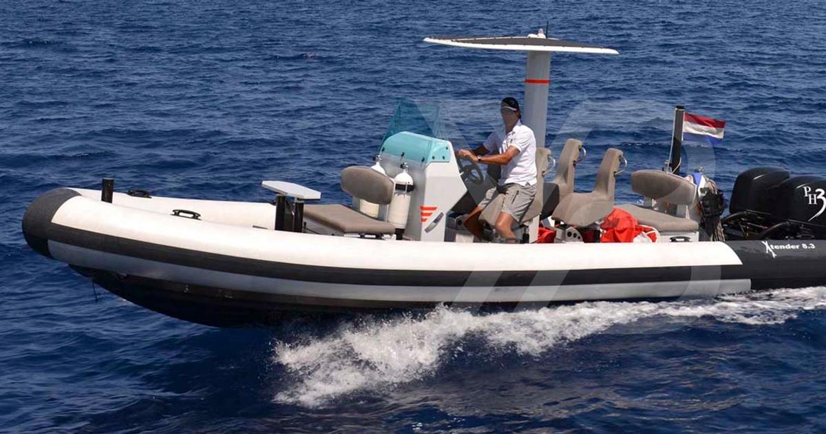 Xtenders 8.3M Diving Tender Yacht | YachtBuyer