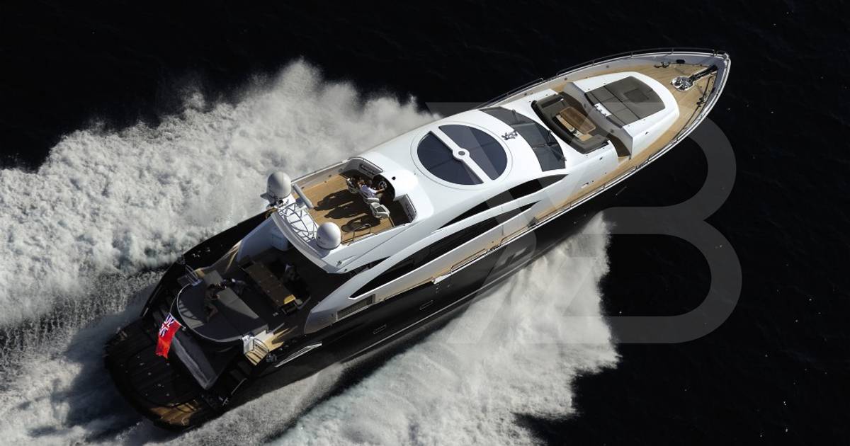 Sunseeker Predator 92 Sport Yacht (2009 - 2009) | YachtBuyer