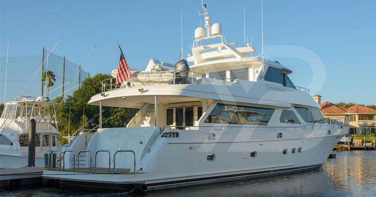MI AMOR II Yacht - 88ft Ocean Alexander 2007 | YachtBuyer