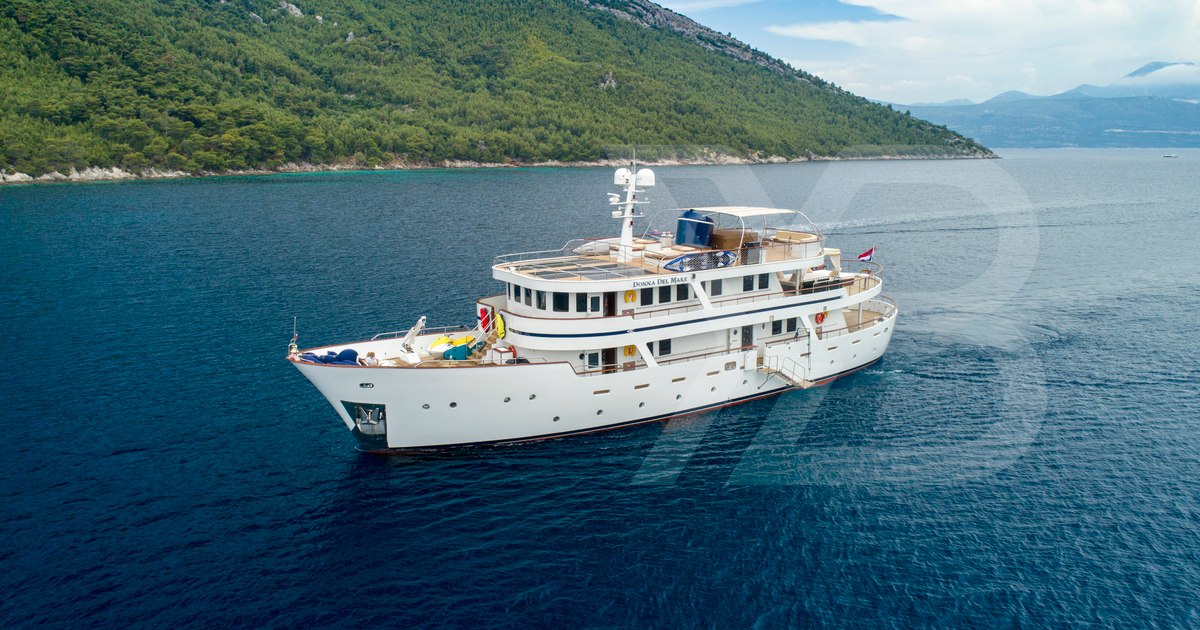 DONNA DEL MARE Yacht - 35m (114ft) Aegean Yacht 2006 | YachtBuyer