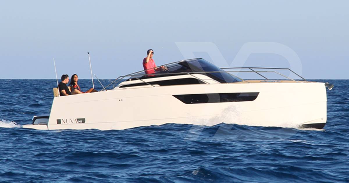 Nuva M8 Cabin Boat | YachtBuyer