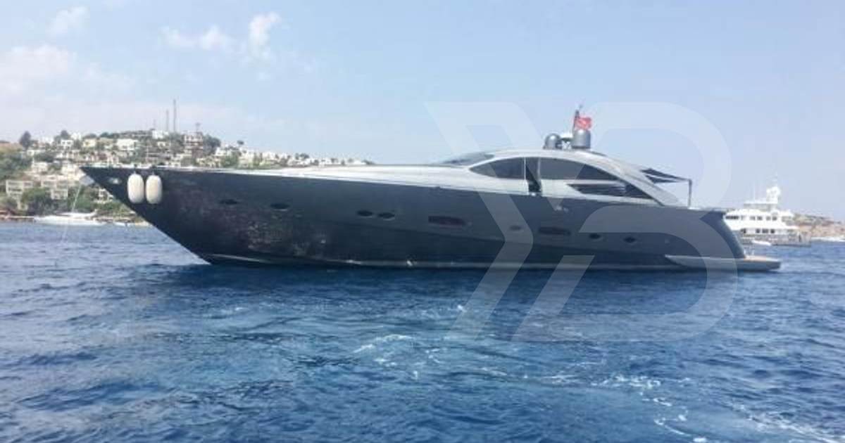 Pershing 88 Yacht (1999 - 2005)