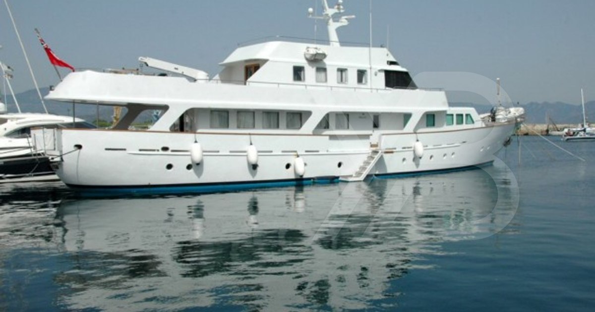 MAKDA Yacht - 32m (104ft) Benetti 1972 | YachtBuyer