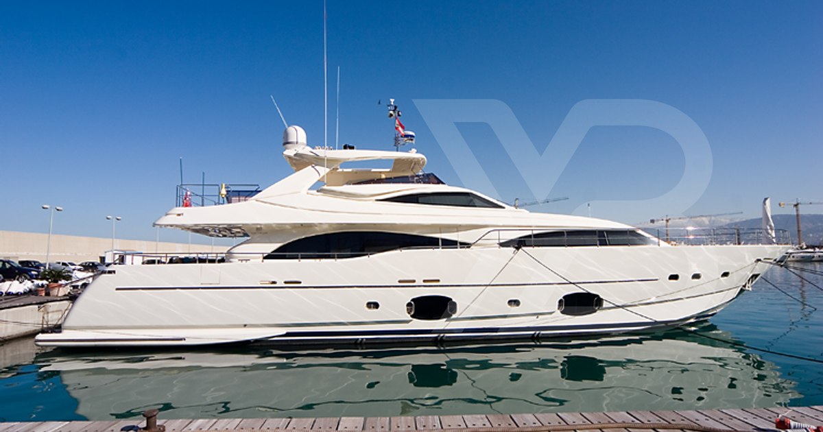 ZENISEN Yacht - 30m (98ft) Custom Line 2009 | YachtBuyer
