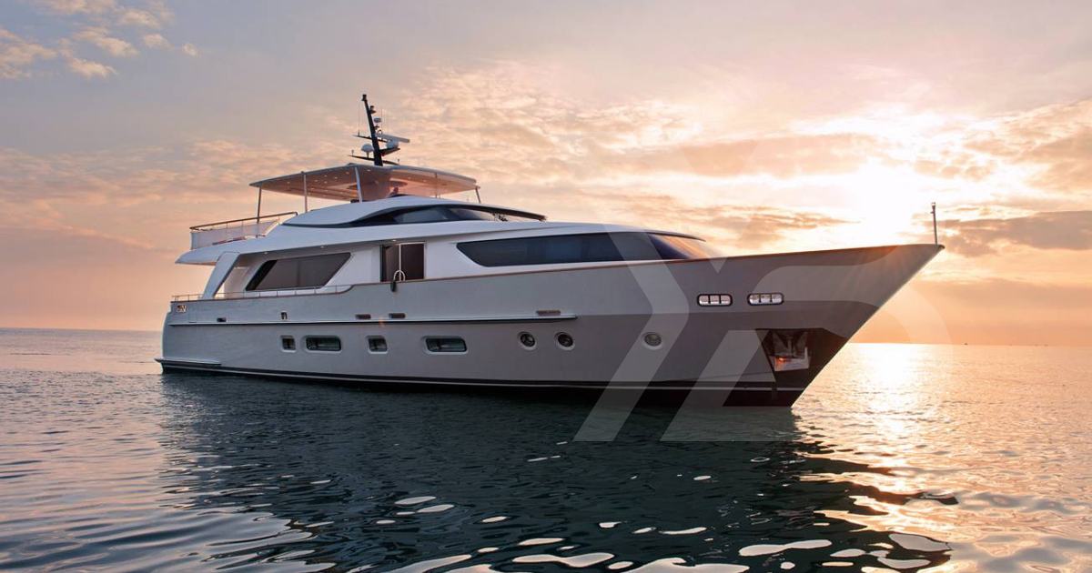 28m Sanlorenzo SD92 Motor Yacht Fontana Listed for Sale for First Time ...