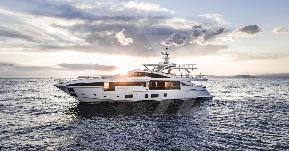Azimut Brings Home Two International Awards | YachtBuyer Azimut Brings Home Two International Awards | YachtBuyer