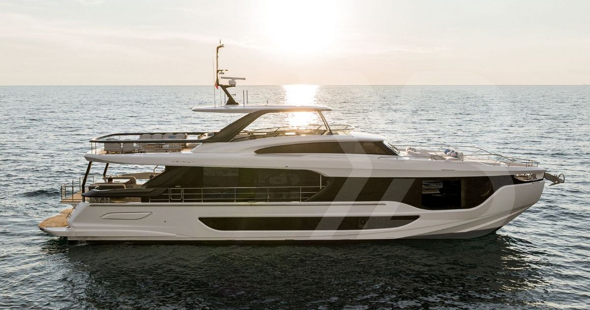 26m Azimut Motor Yacht Spribe Listed for Sale for the First Time ...