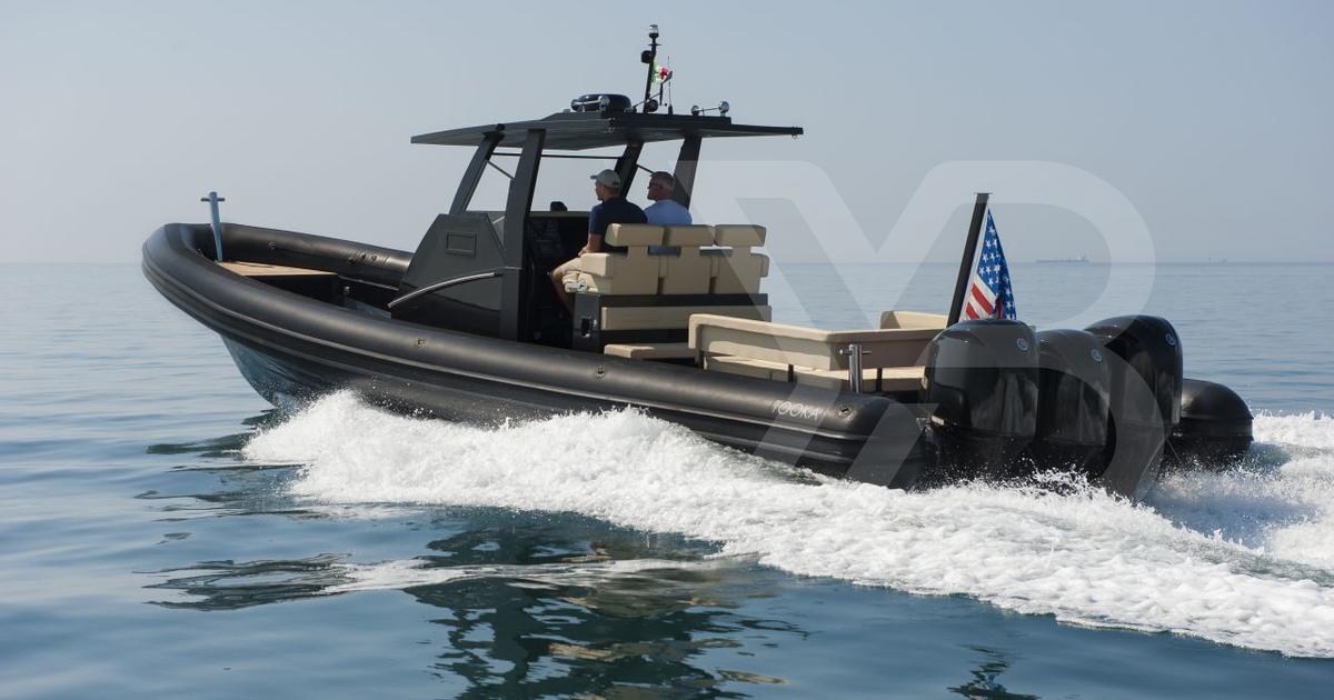 SeaWater 400 Phantom Yacht | YachtBuyer