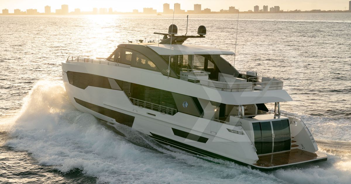 Ocean Alexander 90R Open Yacht (2018 - 2020) | YachtBuyer