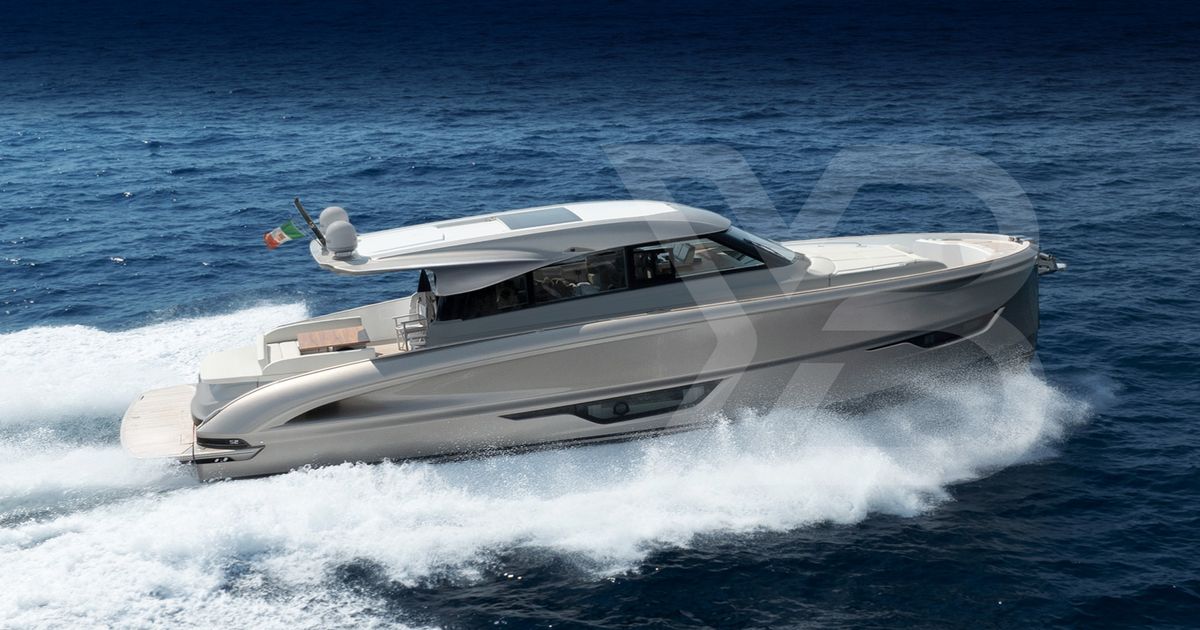 Solaris Power 52 Coupé Boat