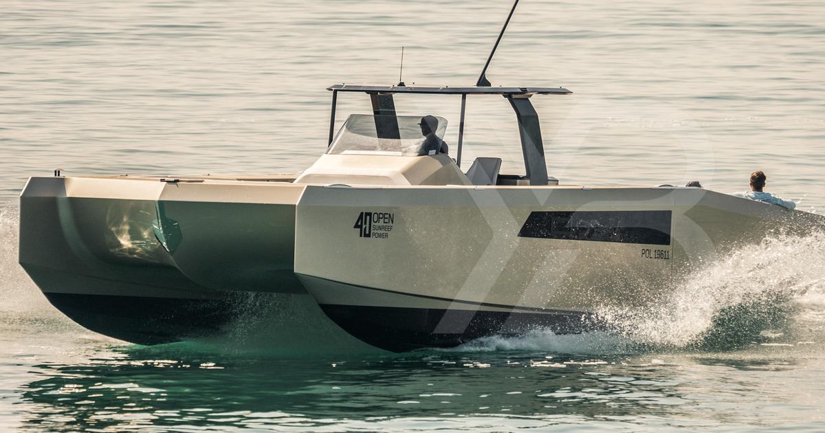 40 Open Power Catamaran Tender Unveiled by Sunreef | YachtBuyer