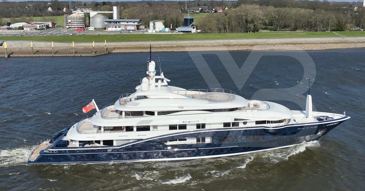 70m Rossinavini Superyacht High Power III Seen on First Sea Trial After ...