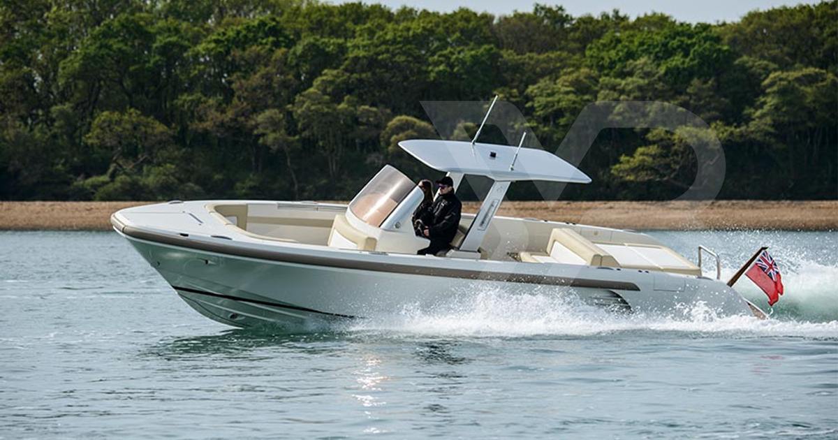 Compass Open Tender 10M Yacht | YachtBuyer