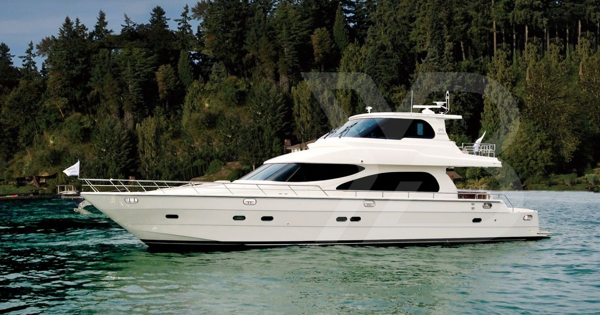 Horizon E62 Yacht (Gen 1, 2016 - 2021)