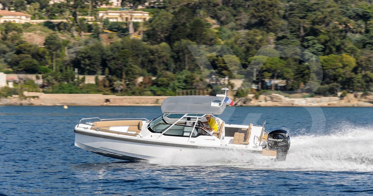 Axopar 24 T-Top Yacht | YachtBuyer