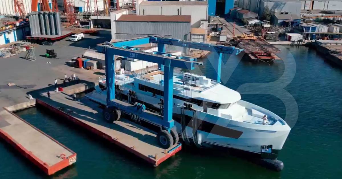 WATCH: Second Numarine 40MXP Explorer Yacht Mitan Successfully Launched ...