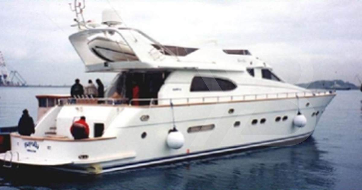BAYOLLA Yacht - 25m (83ft) Dragos Yachts 2002 | YachtBuyer
