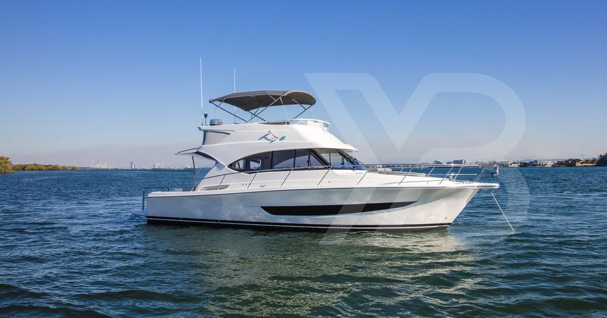 Riviera 39 Open Flybridge Boat