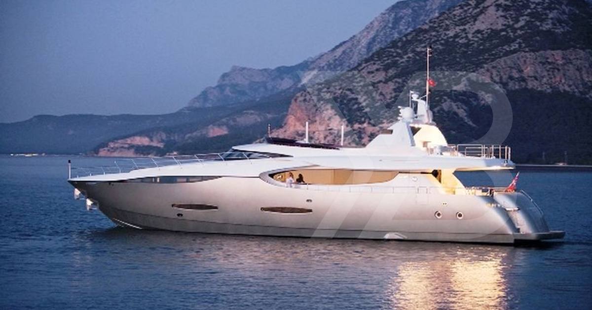 NEW VOGUE Yacht - 33m (109ft) Peri Yachts 2007 | YachtBuyer