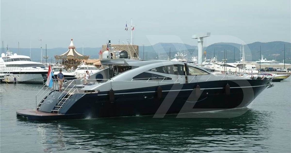 ORACLE II Yacht - 25m (83ft) Royal Denship 2005 | YachtBuyer