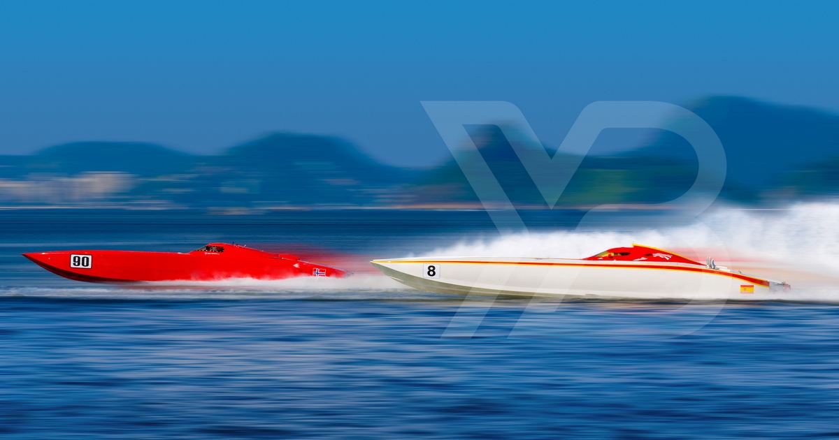 High-Performance Hulls | YachtBuyer